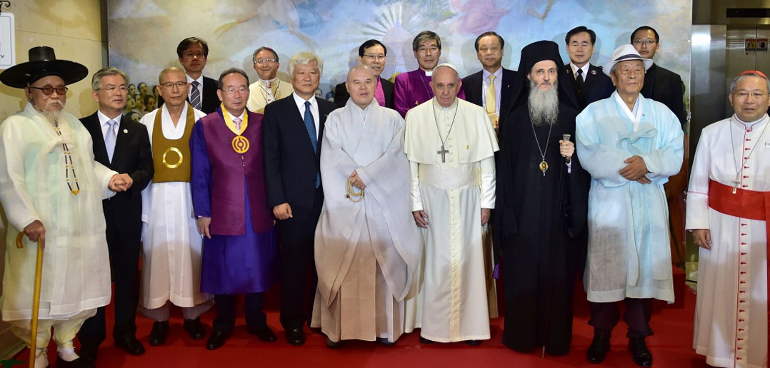 Is the Vatican working with US Military Intelligence for ...